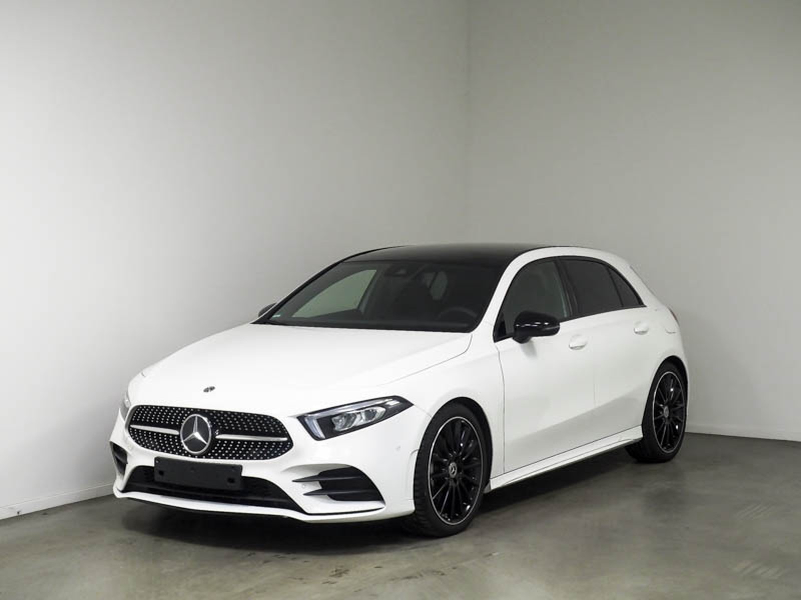 Mercedes Classe A 200 d premium auto 001U353542