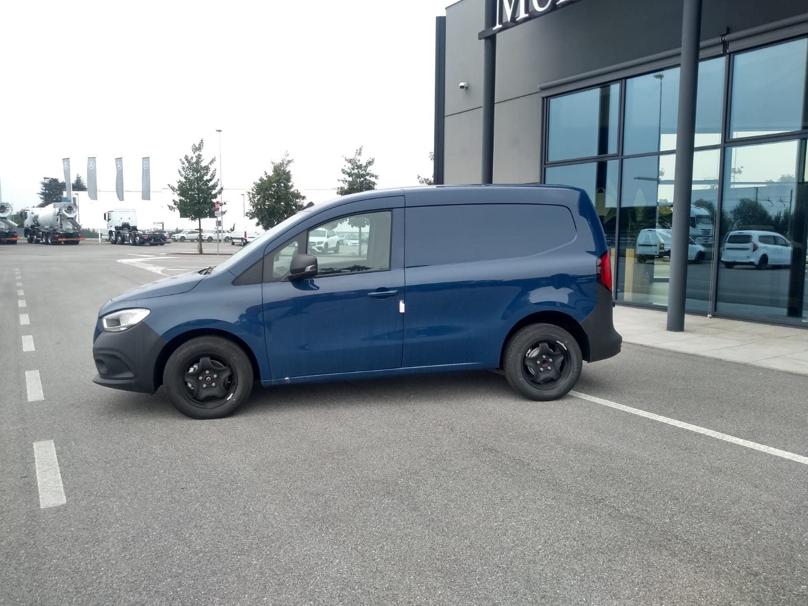 Mercedes Citan 110 Furgone Long blu/azzurro 29.495€